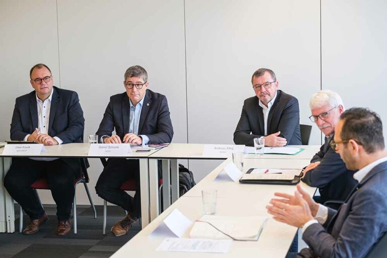 Energieeffiziente Möbelproduktion – HK-Magazin