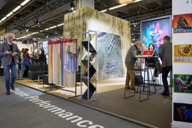 Funktionale Naturmaterialien im Fokus der Techtextil 2026 – HK-Magazin
